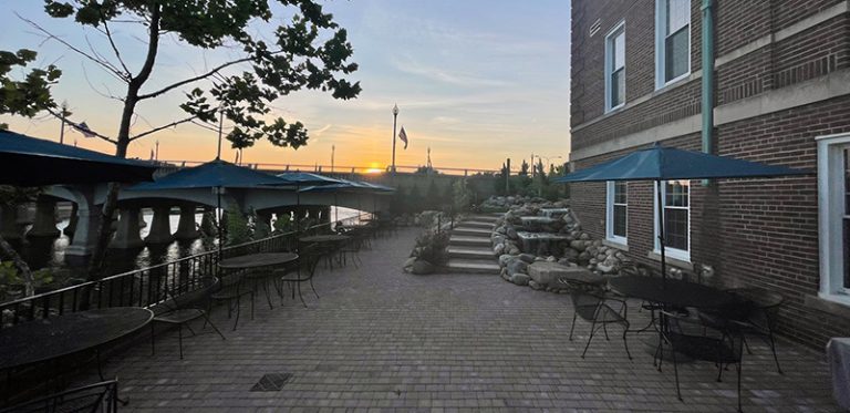 About Us – Michigan Wine and Beer Portal